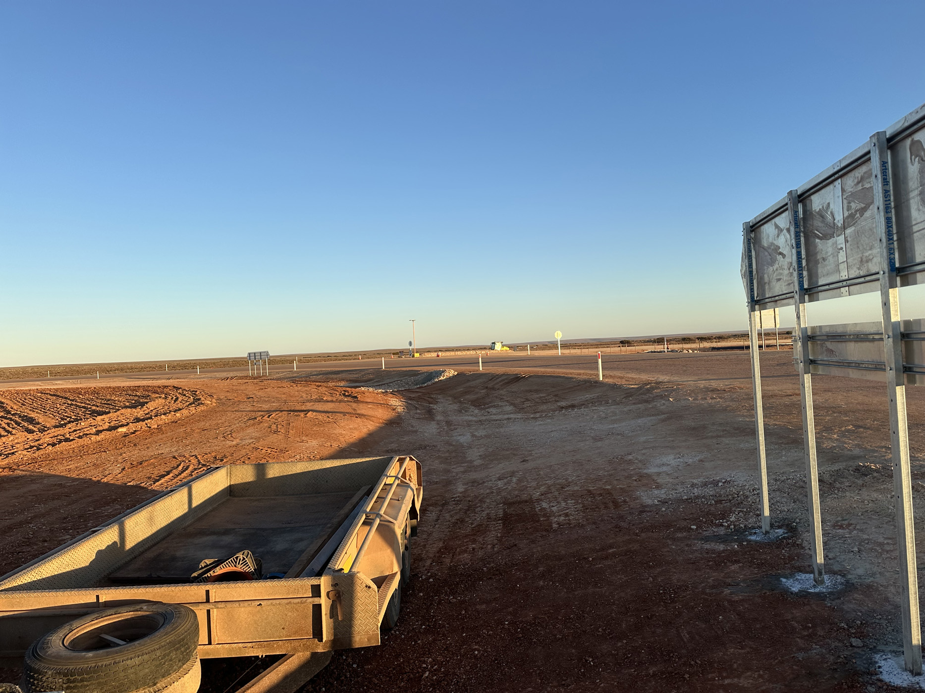 Exact Mining - WAR Signs - SPS Civil